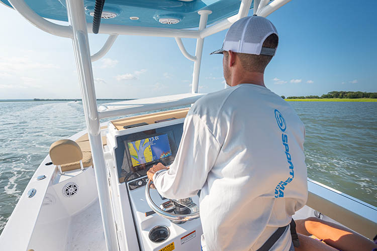 Masters 247 Bay Boat · Media | Sportsman Boats