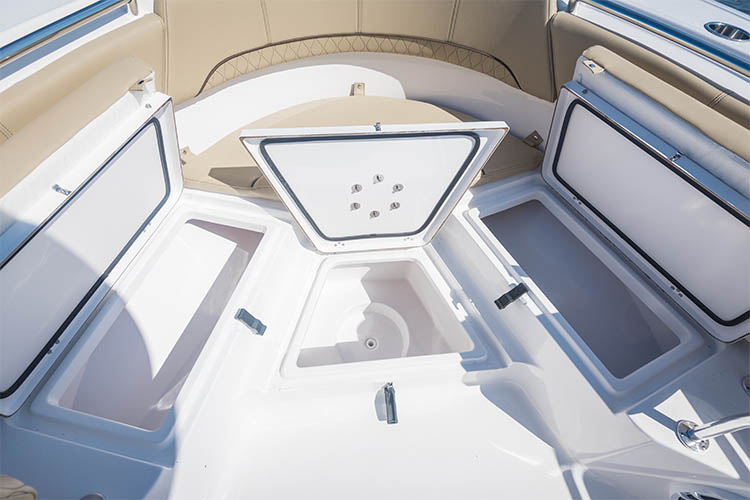 Heritage 231 Center Console | Sportsman Boats